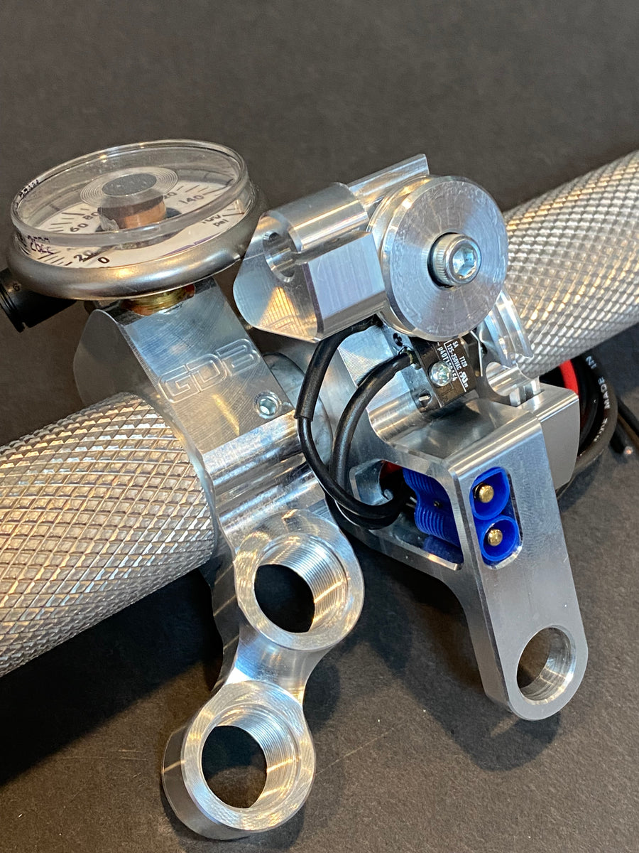 GDB Billet Grip Set and Dominator Switch Bracket – Grothus Dragbikes